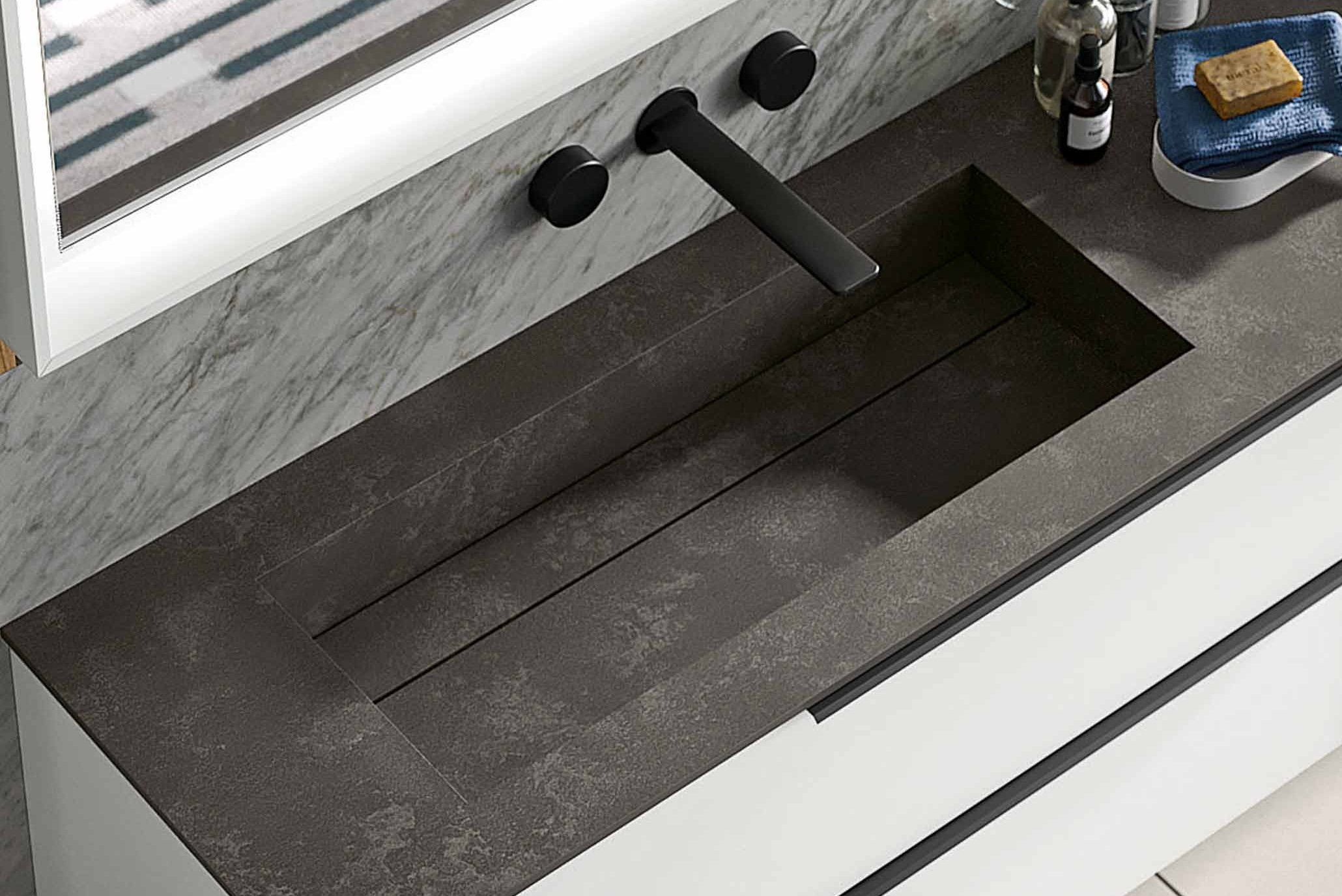 Designer-Waschtisch in geringer Tiefe auch für schmale Bäder